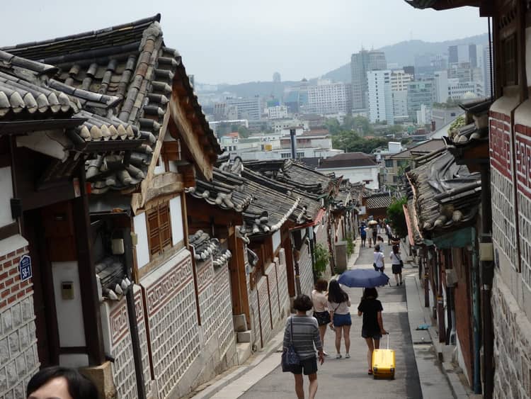 Ikseon-dong Hanok Street Seoul (2025) – Best of TikTok, Instagram ...